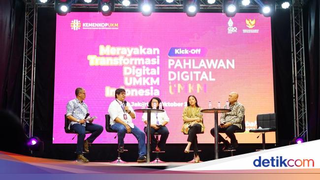 Telkomsel Dukung 'Pahlawan Digital UMKM' Lewat Platform 99% Usahaku