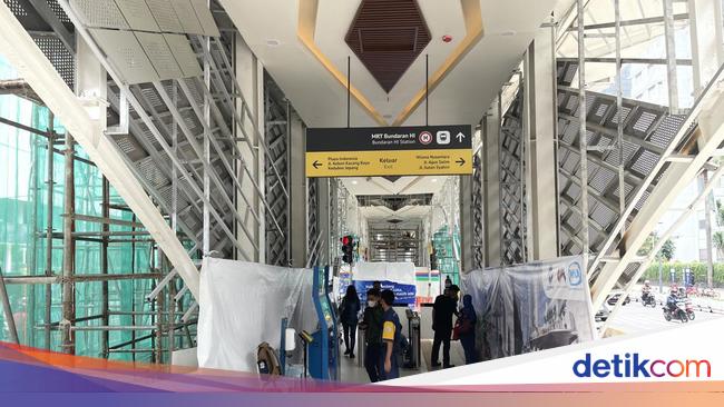 Halte TransJakarta Bundaran HI Mulai Diuji Coba Meski Diprotes Sejarawan