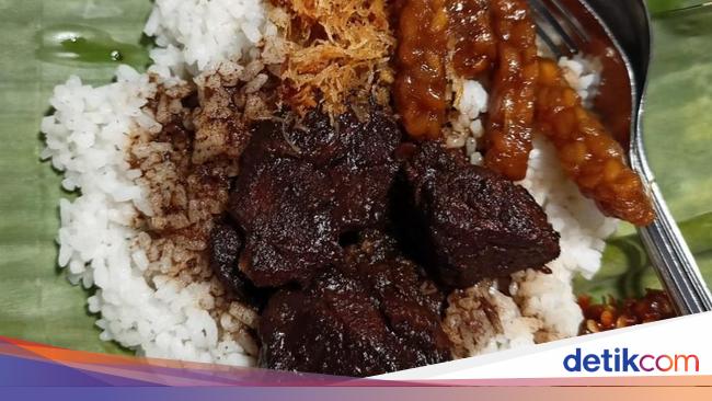 Sarapan Sedap! Nasi Langgi Legendaris Khas Ponorogo yang Pedas Manis