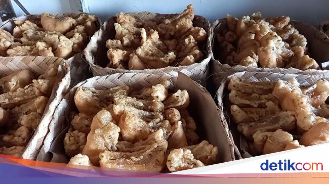 Mencicip Tahu Aci, Oleh-oleh Kota Tegal yang Kenyal dan Gurih