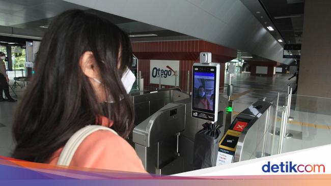 MRT Jawab Pengguna soal Keluhan Mesin Tap Lambat