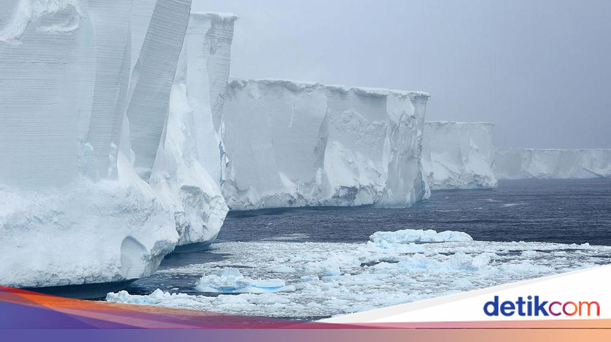 Bahaya! Gunung Es Terbesar di Dunia Mencair dan Bergerak Jauh