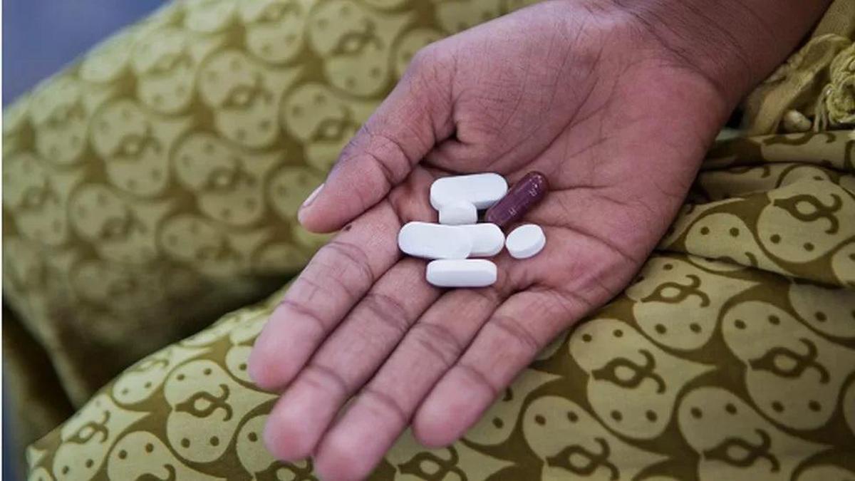 26 Jenis Antibiotik, Waktu Penggunaan, serta Efek Sampingnya Secara Umum