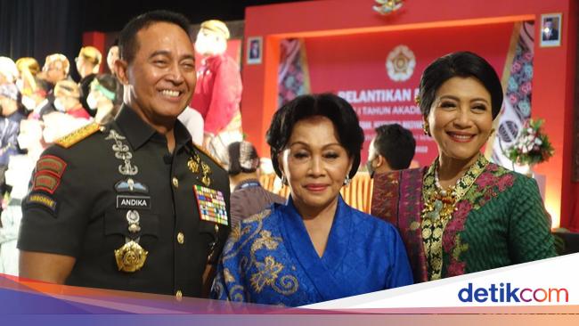 UGM Lantik 137 Dokter Baru, Salah Satunya Anak Panglima TNI