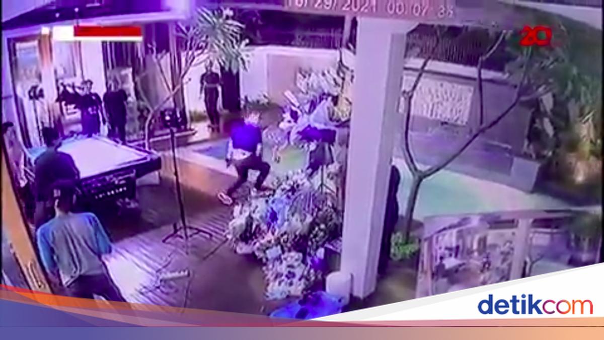 CCTV Rizky Billar Lempar Bola Biliar ke Lesti Kejora Bakal Jadi Bukti KDRT?