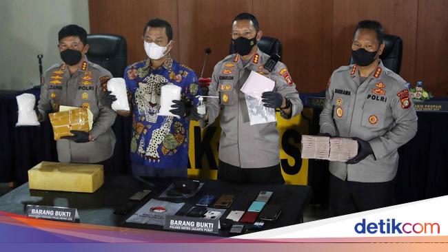 Timeline Lengkap Pengungkapan Kasus Narkoba Irjen Teddy Minahasa