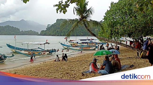 Rekomendasi Dua Pantai Pasir Putih di Trenggalek