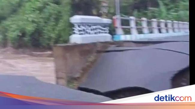 Banjir Bandang Jembrana akibat Hujan Deras Semalaman