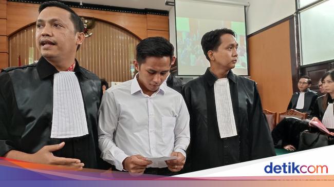 Permintaan Maaf Bharada E Ditulis Tangan di Secarik Kertas, Ini Potretnya