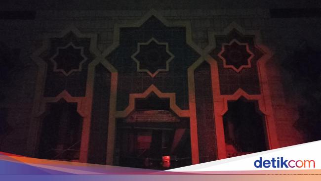 Penampakan Terkini Jakarta Islamic Center Usai Terbakar Sore Tadi Penampakan Terkini Jakarta Islamic Center Usai Terbakar Sore Tadi