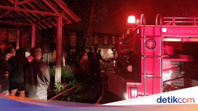 Kandang Ayam Berlantai 2 di Singakerta Ubud Terbakar, Kerugian Rp 2 M