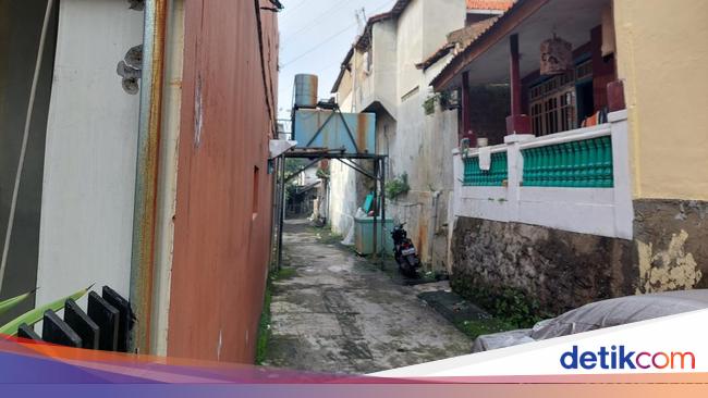 Nahas Anak Perempuan Cimahi Tewas Ditusuk Sepulang Ngaji Nahas Anak Perempuan Cimahi Tewas Ditusuk Sepulang Ngaji