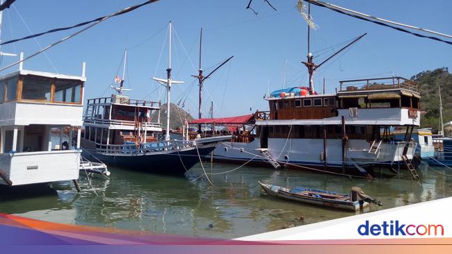 Menengok Pantai Binongko Labuan Bajo, Sentra Perbaikan Kapal Wisata