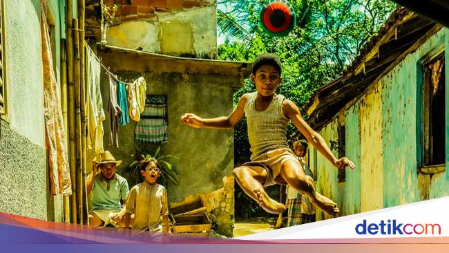 Sinopsis Pele: Birth of a Legend, Kisah Legenda Sepakbola Dunia