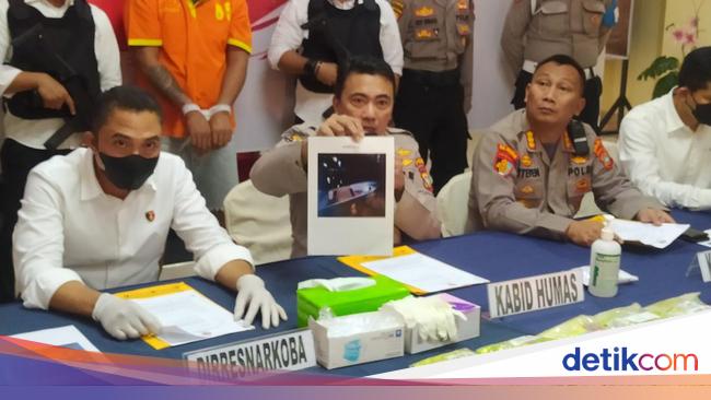 Polisi Gagalkan Penyelundupan 26 Kg Sabu Jaringan Internasional di Batam