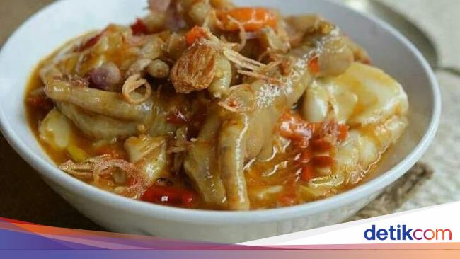 Seuhah! 5 Seblak yang Pedas Menyengat Ini Ada di Bogor