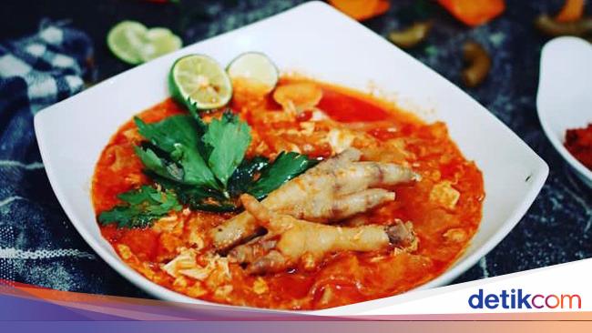 Auto Ngiler! 20 Seblak Ceker Pedas Nampol Ada di Sini!