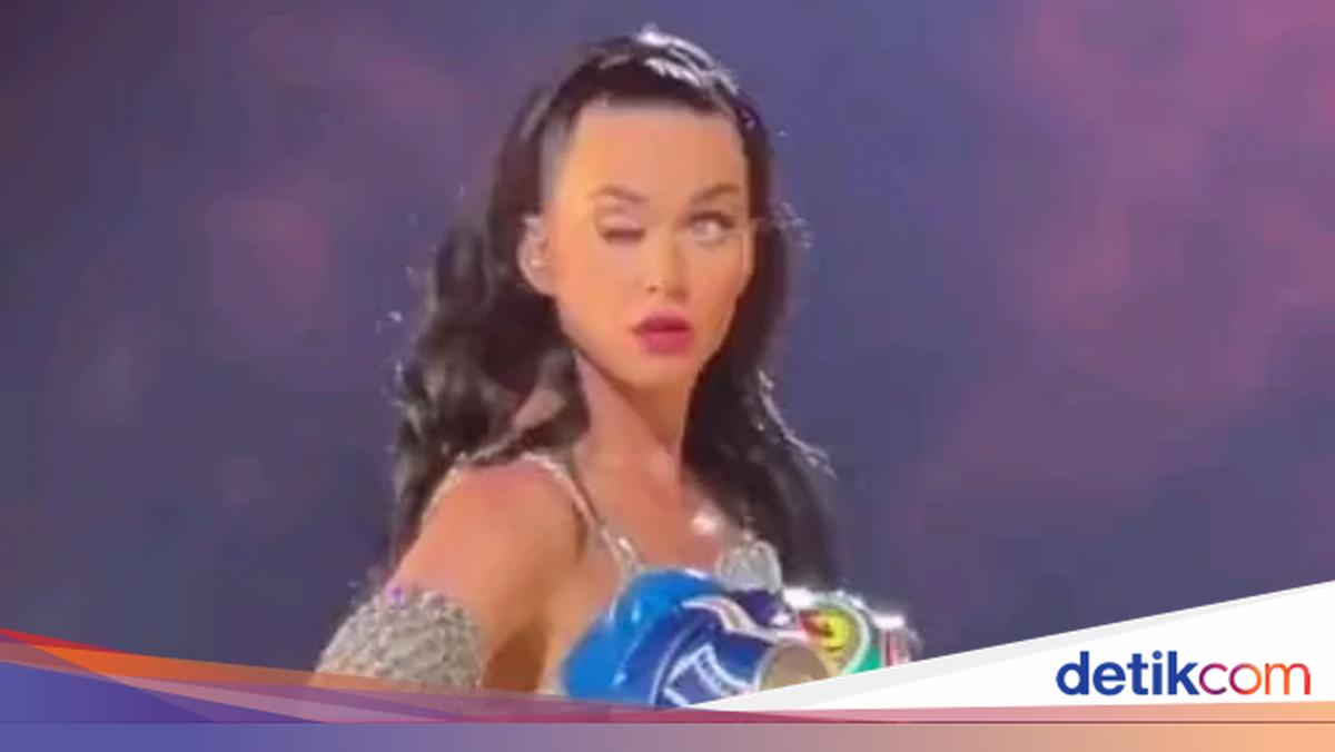 Heboh Sebelah Mata Menutup Sendiri Saat Konser Katy Perry Buka Suara 0538