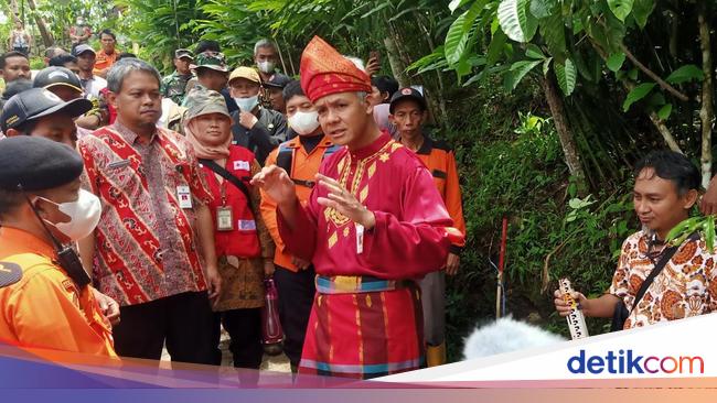 FX Rudy Dijatuhi Sanksi PDIP, Ini Respons Ganjar Pranowo