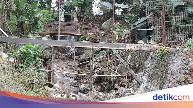 Camat: Tembok Ambruk yang Tewaskan Bocah di Bogor Kawasan Perumahan Camat: Tembok Ambruk yang Tewaskan Bocah di Bogor Kawasan Perumahan