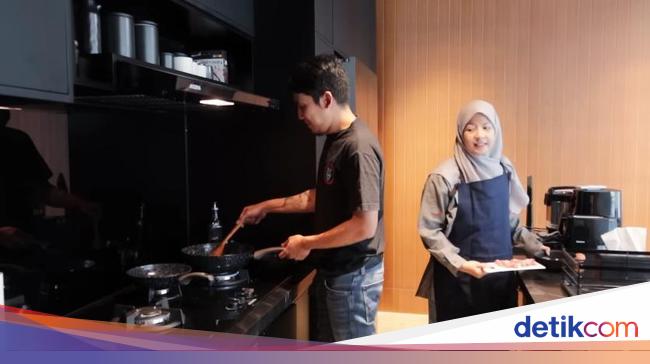 Desta Masih Serumah dengan Natasha Rizki Usai Layangkan Gugatan Cerai