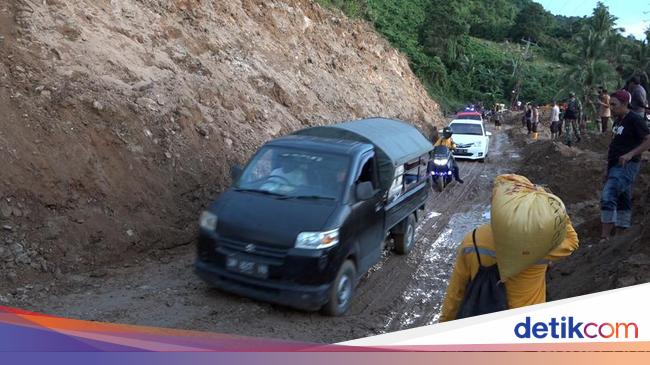 Sempat Tertimbun Longsoran, Jalan Trans Sulawesi Berhasil Dibuka