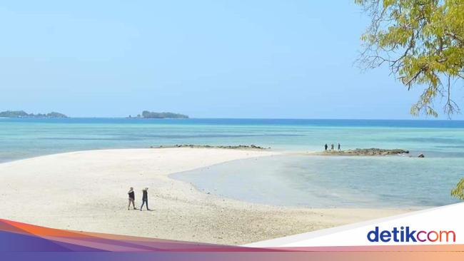 Menikmati Panorama Alam Pulau Sembilan Sinjai yang Eksotis