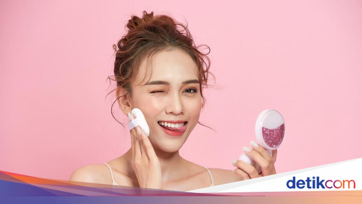 7 Urutan Makeup Menggunakan Cushion buat Tampilan Flawless Sehari-hari