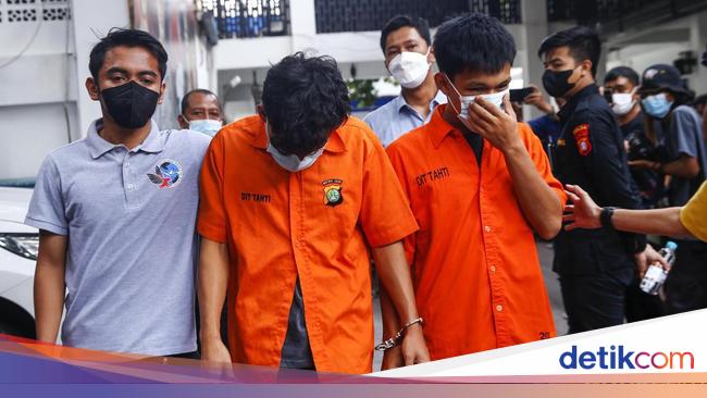 Polda Metro Gulung Pengedar Ganja Jaringan Sumatera Jawa