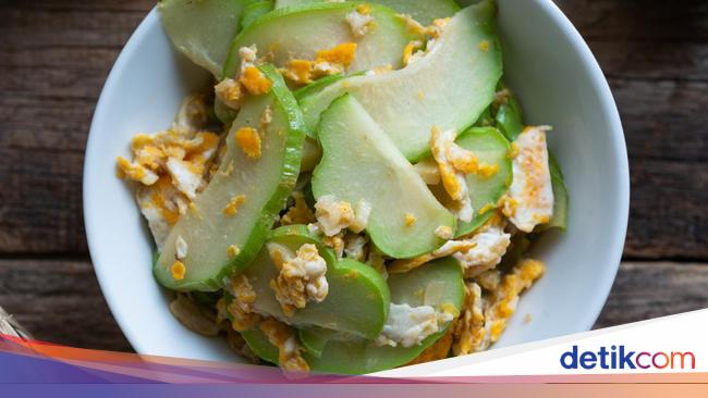 Resep Tumis Labu Siam Telur dan Ebi yang Sederhana dan Lezat