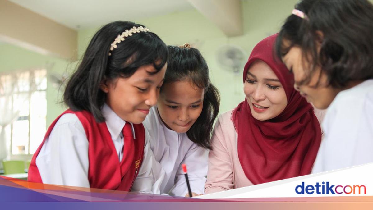 50 Ucapan Selamat Hari Guru Islami, Berisi Doa Penuh Makna