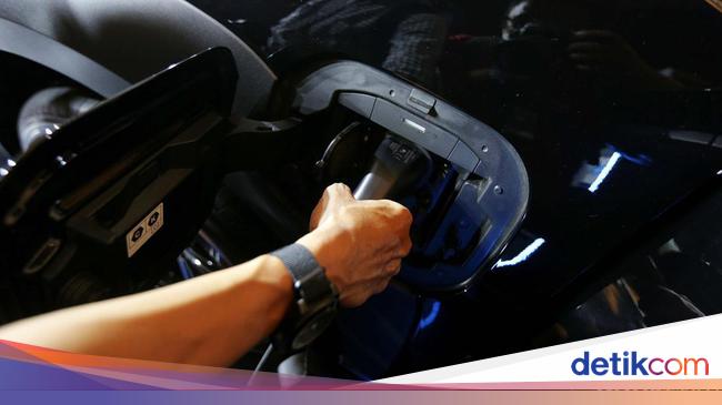 Daftar Biaya Servis Berkala Mobil Listrik di Indonesia, Murah-murah!