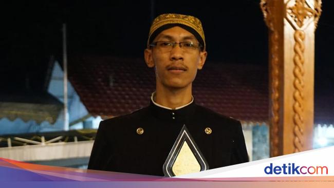 Sapto Adi Santoso, Dalang Muda yang Jatuh Cinta ke Wayang Sejak Balita