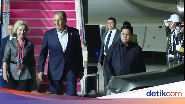 Fakta-fakta Kabar Menlu Rusia Sakit Jantung Jelang Puncak G20 Bali Fakta-fakta Kabar Menlu Rusia Sakit Jantung Jelang Puncak G20 Bali