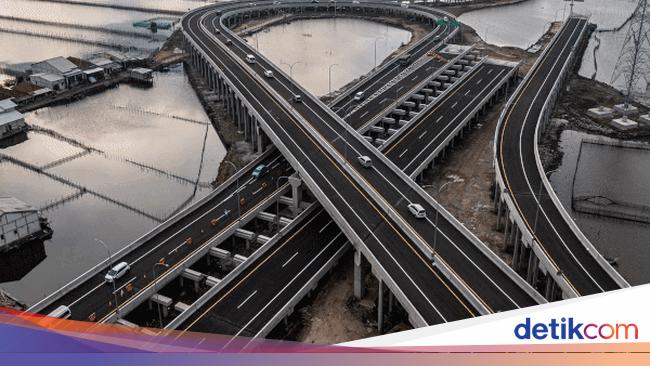 Foto-foto Uji Coba Jalan Tol Semarang-Demak Seksi II Foto-foto Uji Coba Jalan Tol Semarang-Demak Seksi II