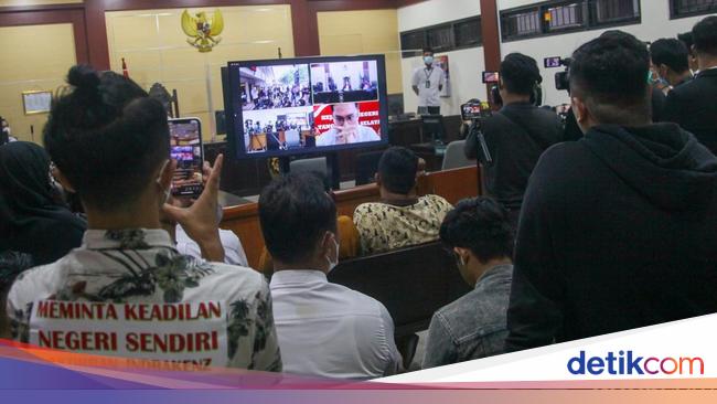 Alasan Hakim Vonis Indra Kenz Lebih Rendah dari Tuntutan: Sudah Dimiskinkan