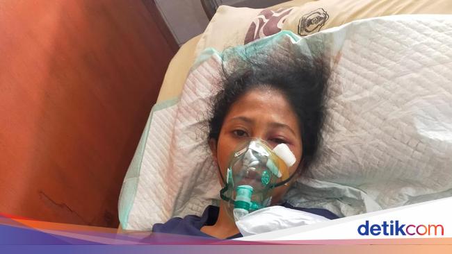 Keluarga Sempat Tak Percaya Wanita Blitar Ini Selamat Meski Tertabrak KA