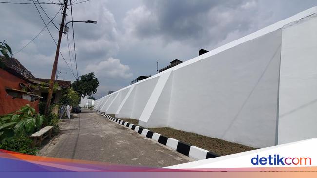 Foto-foto Wajah Baru Tembok Jeron Beteng Keraton Jogja di Wijilan