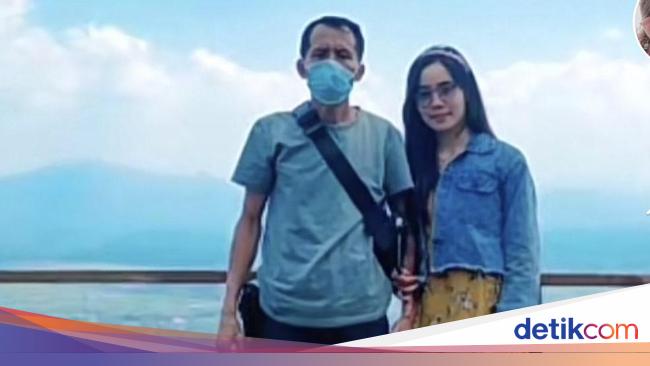 'Ku Kira Bapaknya Ternyata Suaminya', Viral Pasangan Beda Usia 28 Tahun