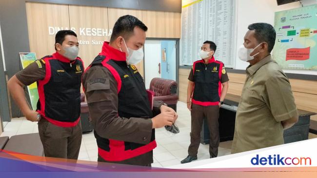 Jaksa Geledah Kantor Dinkes-BPKAD Sarolangun soal Dugaan Korupsi Dana COVID-19