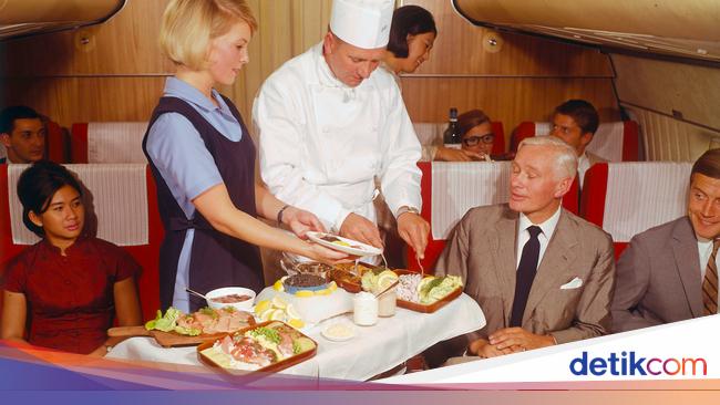 Mewahnya Penampakan Makanan Pesawat Zaman Dulu yang Mewah dan Beragam