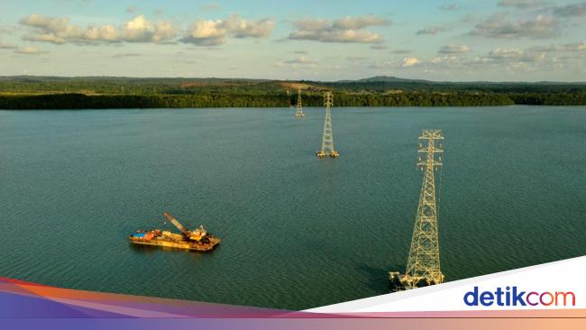 PLN Operasikan SUTT 150 kV, Listrik Warga Pulau Sebuku Nyala 24 Jam