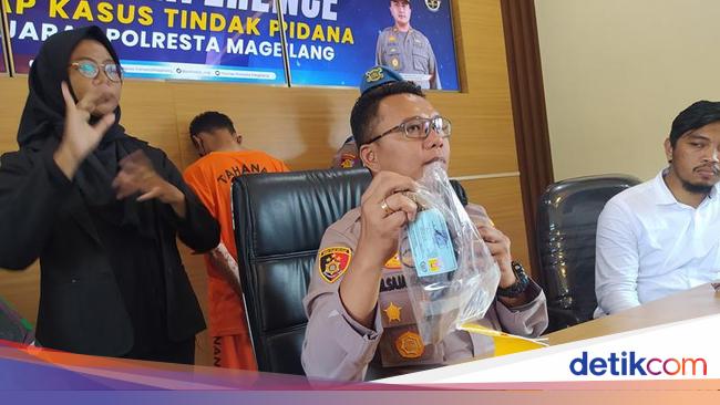 Nekat! Pria Jogja Ini Rebut Pistol Polisi Saat Disetop gegara Langgar Lalin Nekat! Pria Jogja Ini Rebut Pistol Polisi Saat Disetop gegara Langgar Lalin