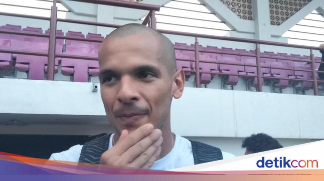 Dua Pemain Asing Persebaya Ramal Brasil Juara Piala Dunia 2022 Dua Pemain Asing Persebaya Ramal Brasil Juara Piala Dunia 2022