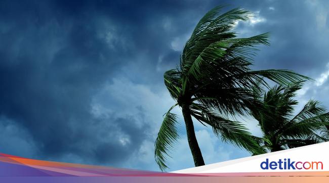 Doa saat Ada Angin Bertiup Kencang: Arab, Latin dan Artinya