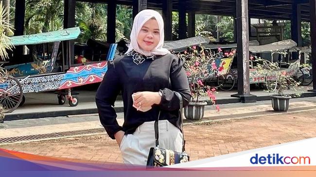 Potret Mega Puspita Bos Cor Logam Klaten Korban Kecelakaan di Tol ...