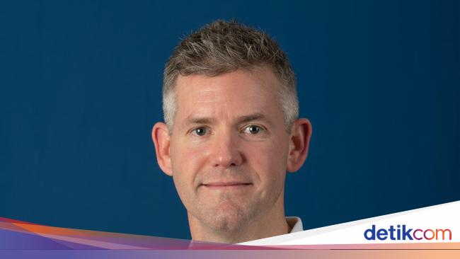 Kisah John McFall, dari Atlet hingga Kandidat Astronot Difabel Pertama ...