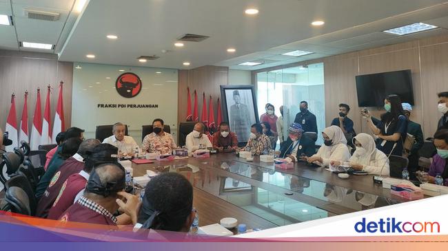 Temui PDIP, IDI dkk Minta RUU Kesehatan Omnibus Law Ditarik dari Prolegnas Temui PDIP, IDI dkk Minta RUU Kesehatan Omnibus Law Ditarik dari Prolegnas