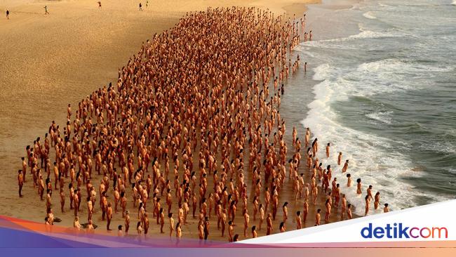 Heboh 2.500 Orang Telanjang Bulat di Pantai Australia, Ada Apa?