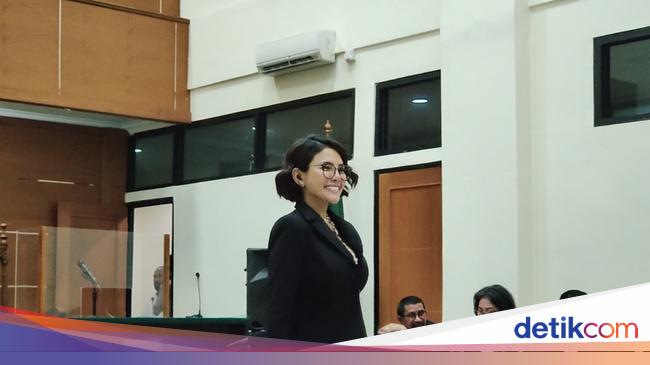 Nikita Mirzani Harap Eksepsinya Dikabulkan Hakim Hari Ini